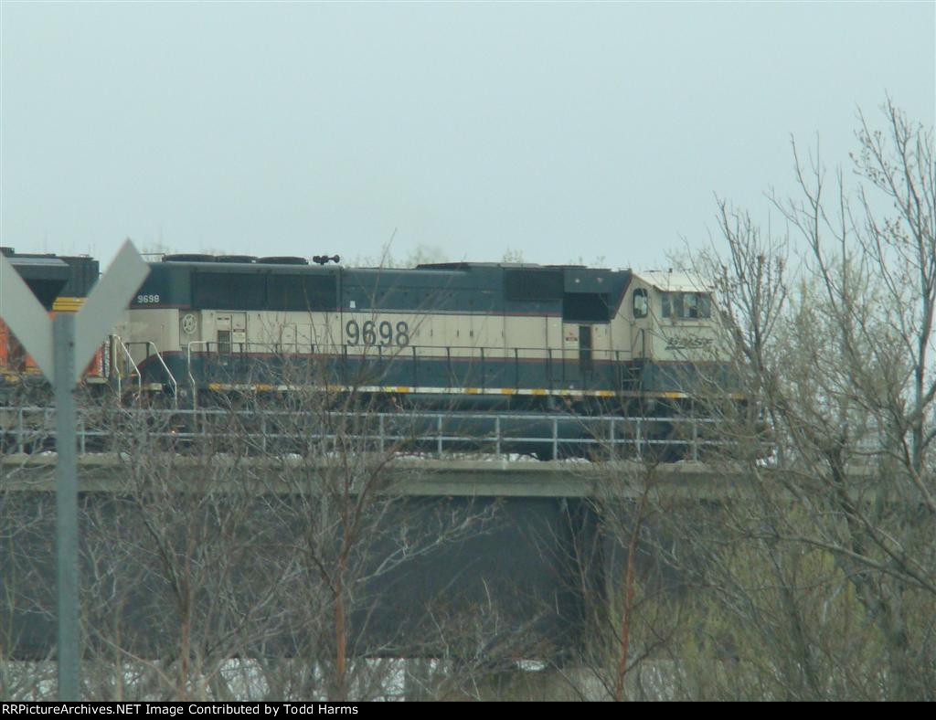 BNSF 9698